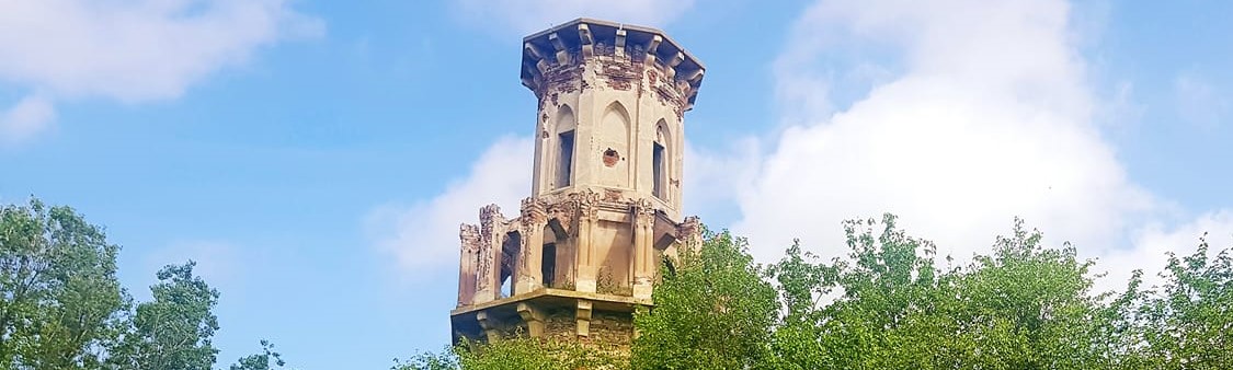 Ruinas del castillo de Teleki – Rumaniando